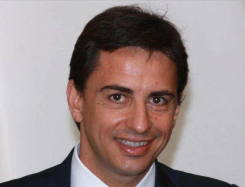 Una app e un sito internet per smascherare i falsi dentisti, l ...