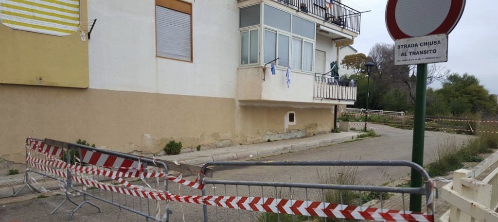 Frana un intero quartiere ad Agrigento, sgomberata la prima palazzina ...