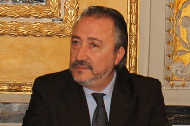 Associazione mafiosa, condannato a 12 anni ex deputato Ruggirello ...