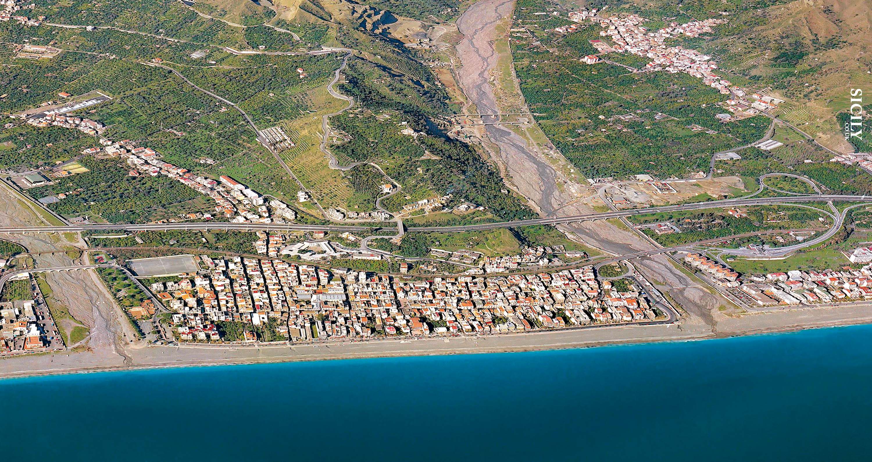 Dalla Regione un milione per consolidare strada che collega Furci ...