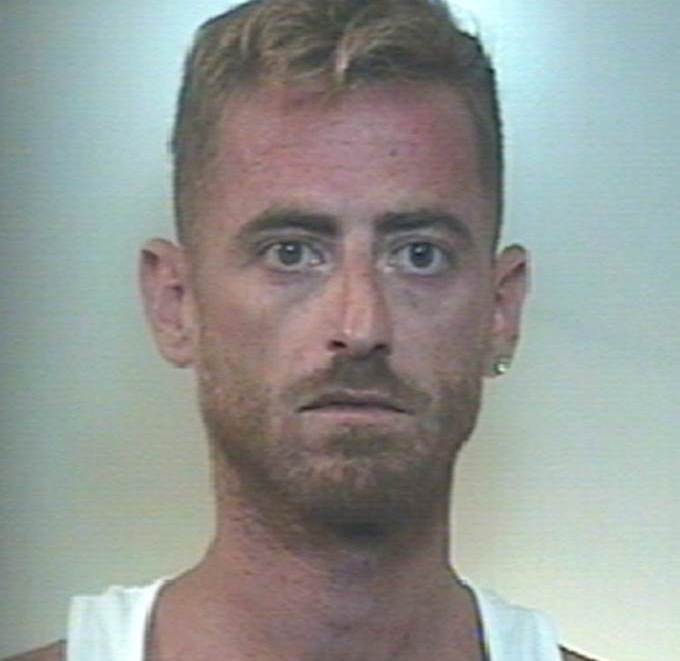 Sorpreso con la marijuana in uno stabilimento balneare di Cornino ...