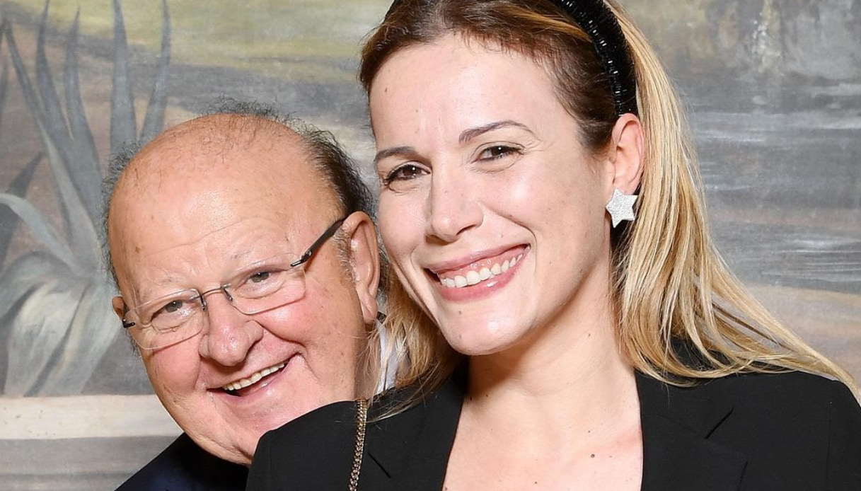 Massimo Boldi in Tv con la fidanzata Irene: "Il mio cuore è stato rapito"