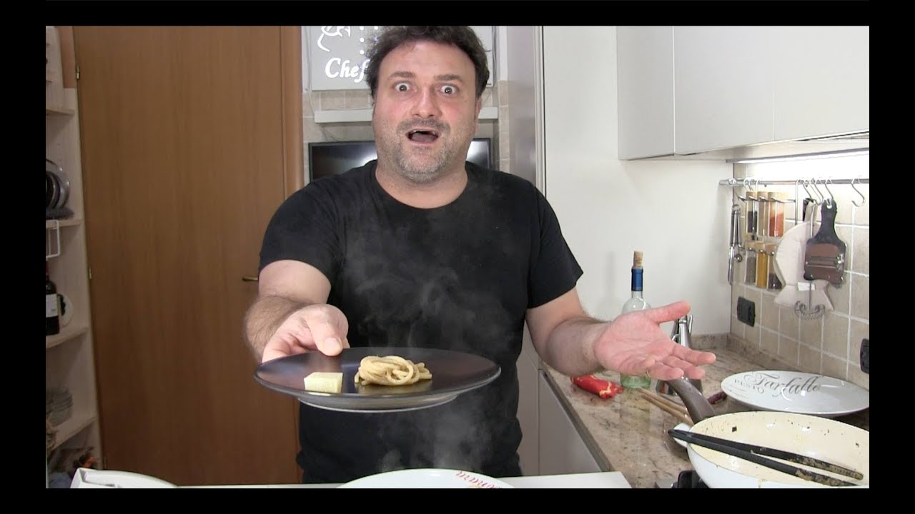 Selvaggi-sbagliati-spaghetti-chef-Barbato-vino-bianco