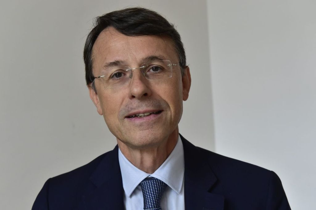 Farmacisti, Andrea Mandelli confermato alla guida della Federazione ...