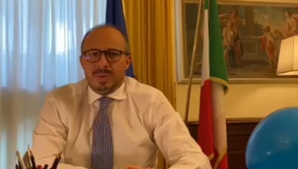 Giornata Mondiale dell'Autismo, "Entra in zona blu", l'appello di ...