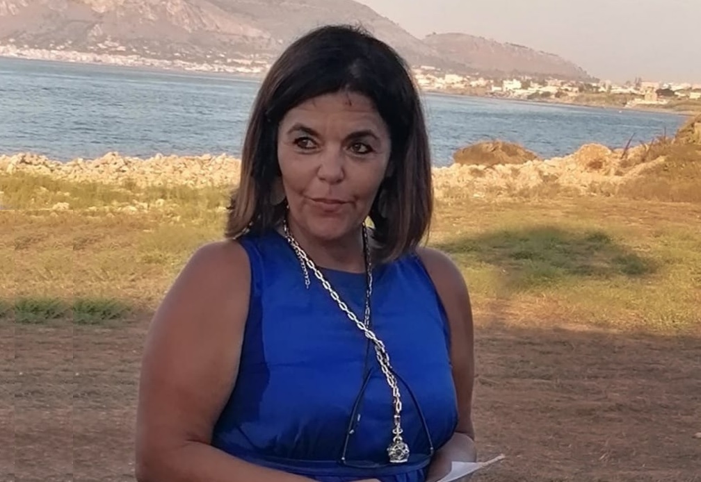 Vandalizzata auto di Cleo Li Calzi, "Fare luce su questo atto ...