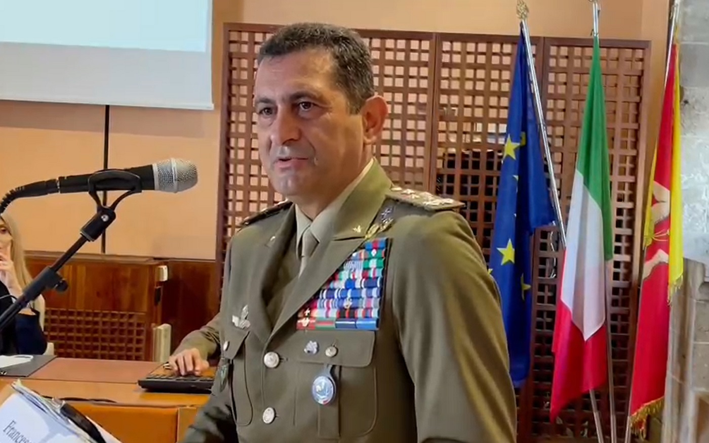 Il generale Figliuolo visita palazzo Steri e ripercorre i momenti più ...