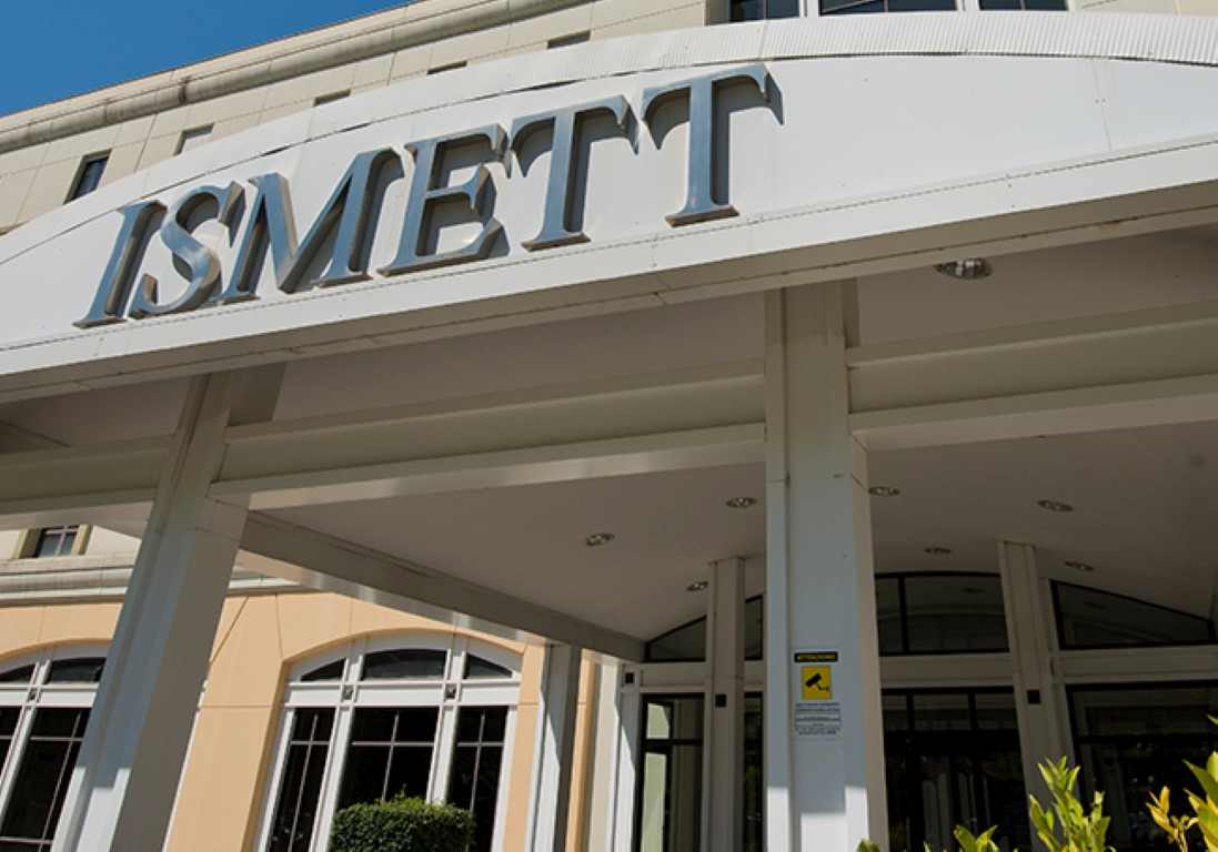 Grave bimbo 7 anni annegato in piscina, trasferito all’Ismett in ...
