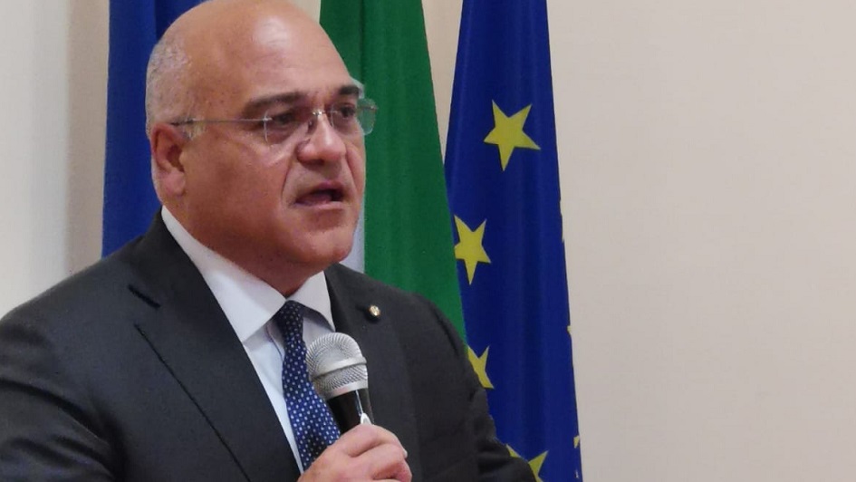 Corsa verso le Europee, il M5S ufficializza Antoci, click day fra fine ...