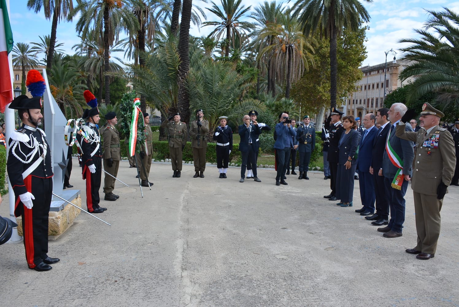 Ricordati a Palermo i caduti nelle missioni internazionali ...