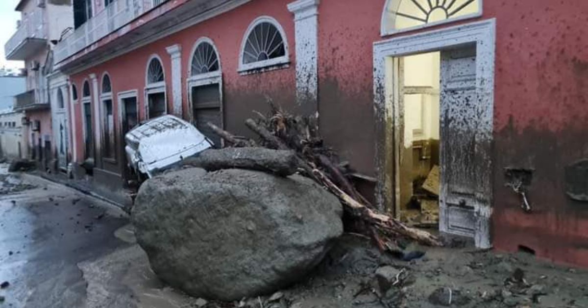 Frana a Ischia, si muove anche l'esercito, "situazione complessa"