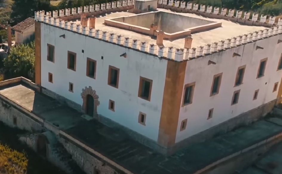 Riapre per un giorno lo storico Palazzo Ram, simbolo della vergogna ...