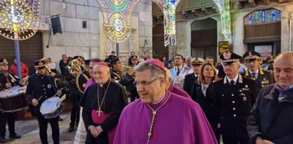 La morte di Ratzinger, il ricordo di Lagalla e Lorefice; "Una guida ...