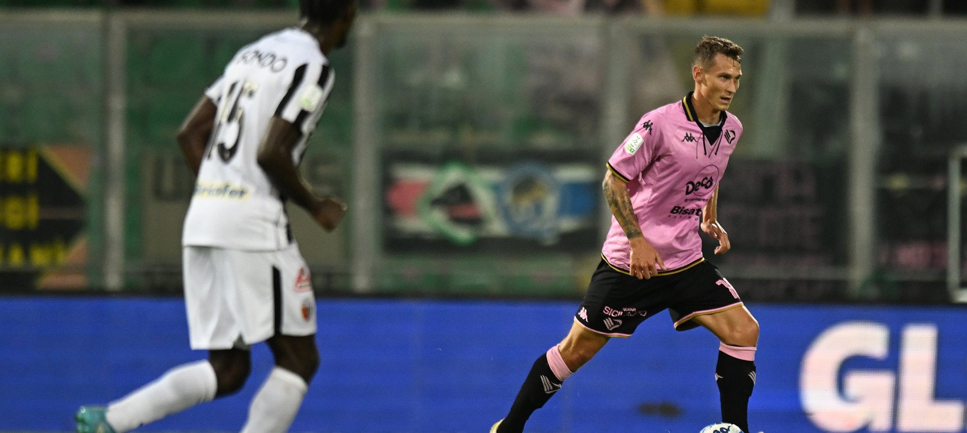 Il Palermo si prepara per Perugia, Stulac a lavoro con i fisioterapisti ...