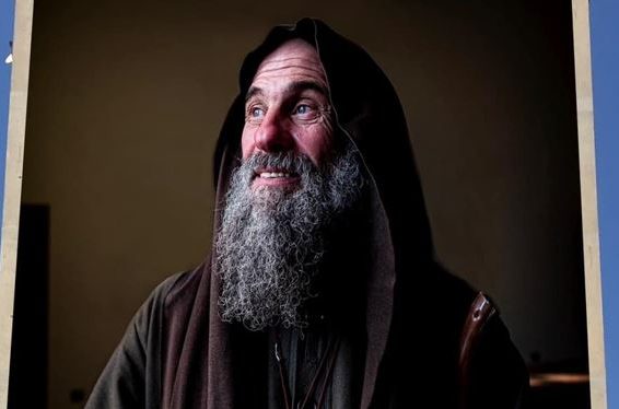 Biagio Conte nel cuore dei palermitani, allo Sperone sorgerà murale in ...