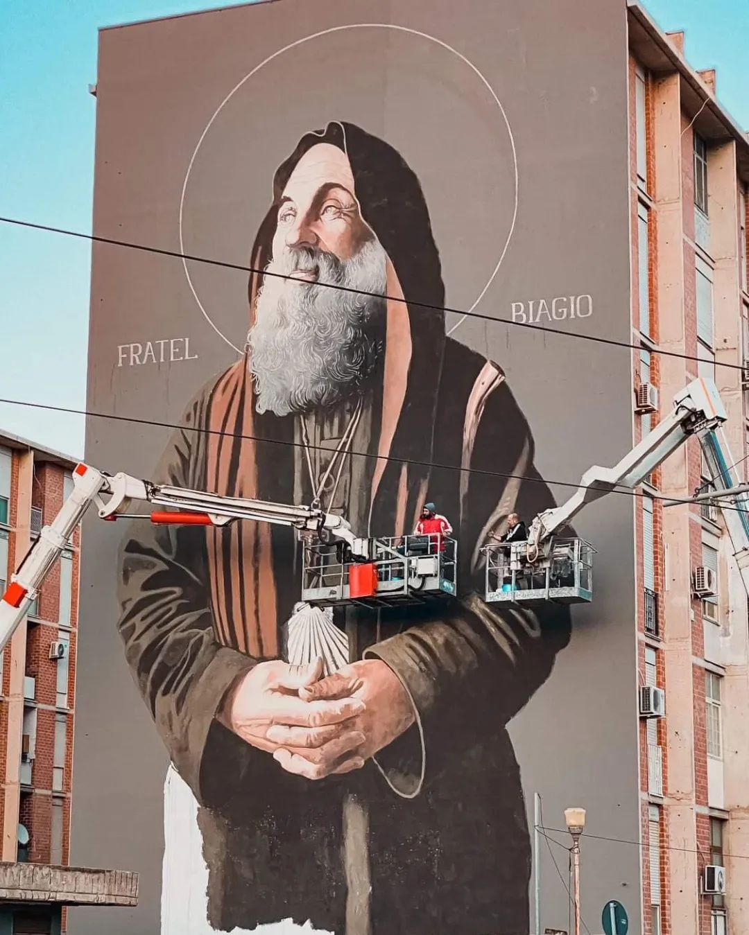 Un mese fa è morto Biagio Conte, Palermo ricorda il frate dei poveri ...