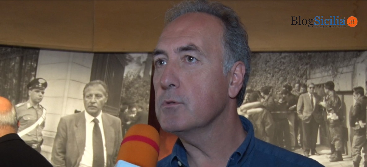 Luce e Memoria, la mostra di Tony Gentile - BlogSicilia - Ultime ...