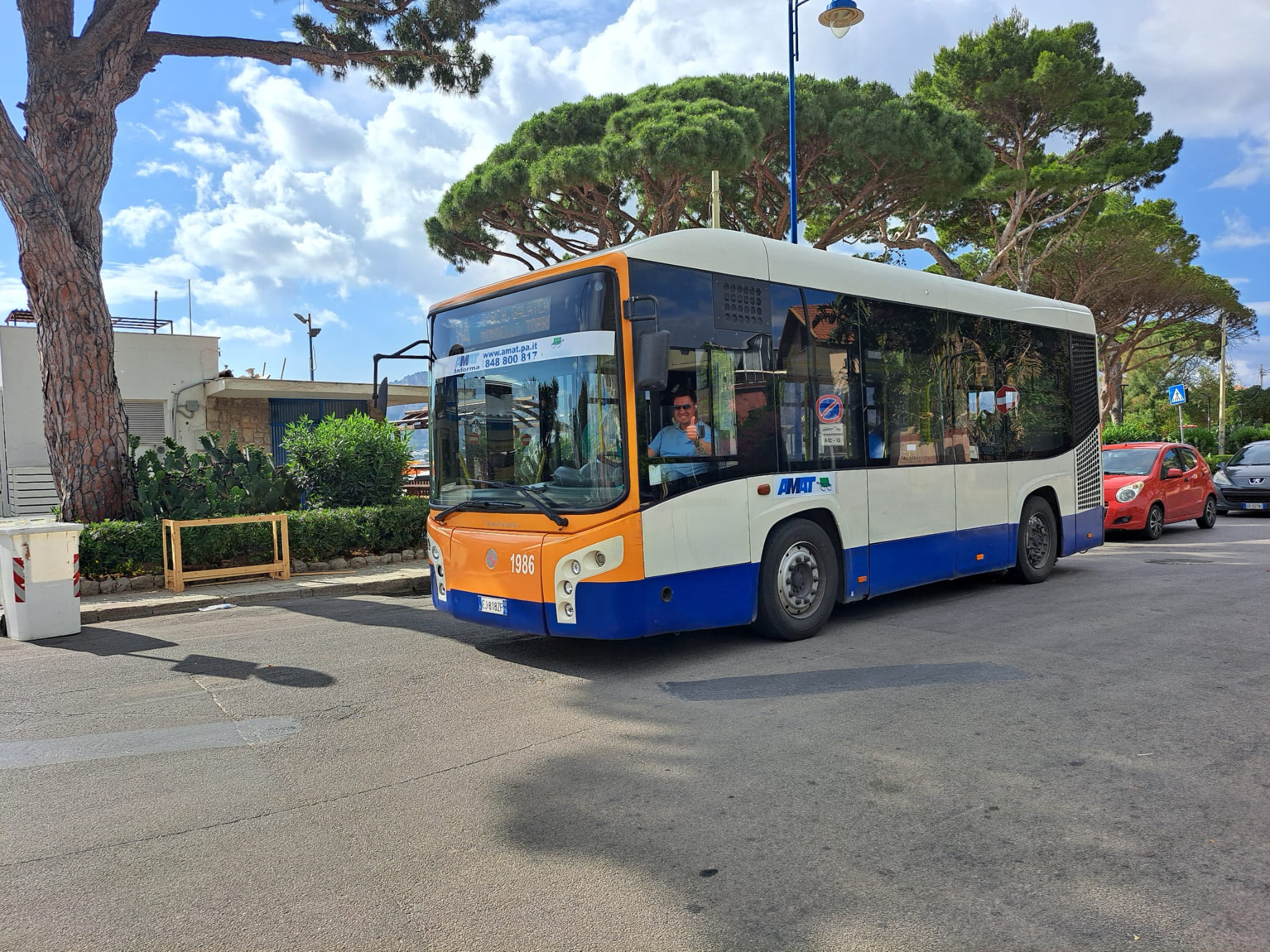 Arrivano le navette gratuite a Mondello e Sferracavallo, potenziata la ...