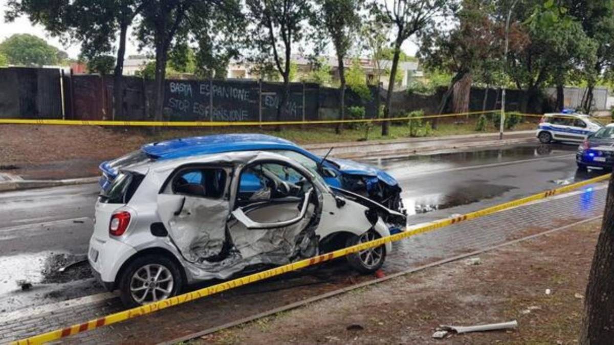Incidente di Roma, TheBorderline chiudono il canale, "moralmente ...