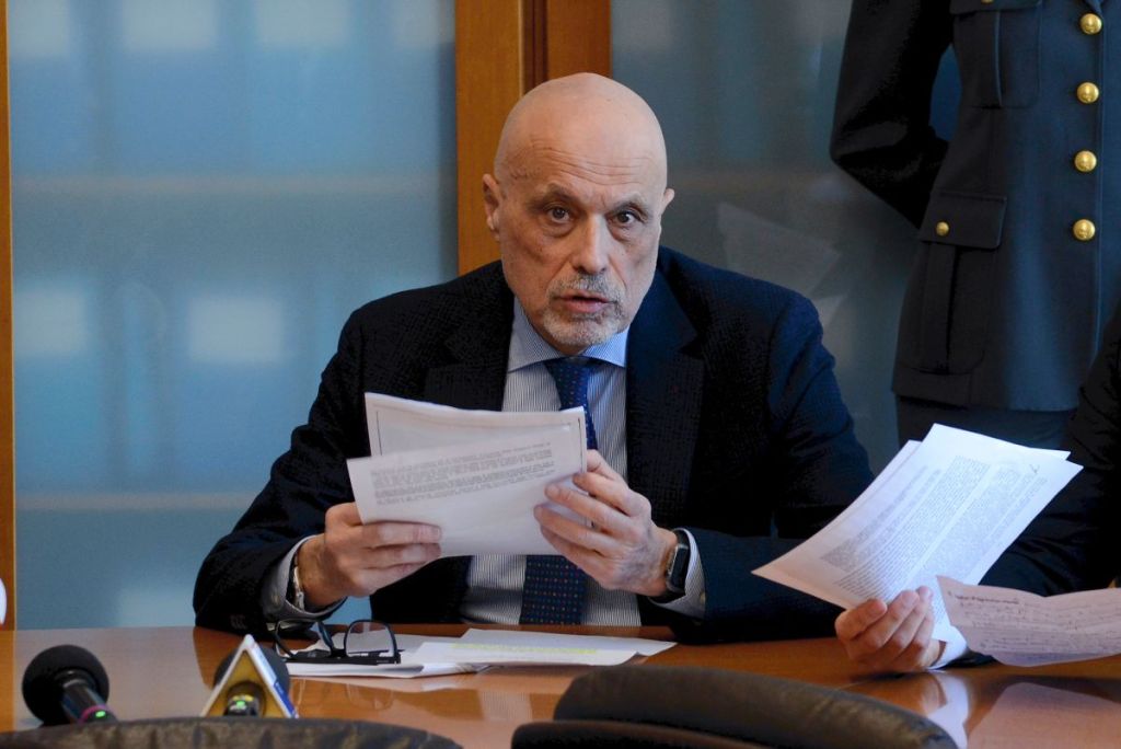 Milano, 12/9 ricorso Romanelli a CdS contro nomina Viola a Procuratore ...