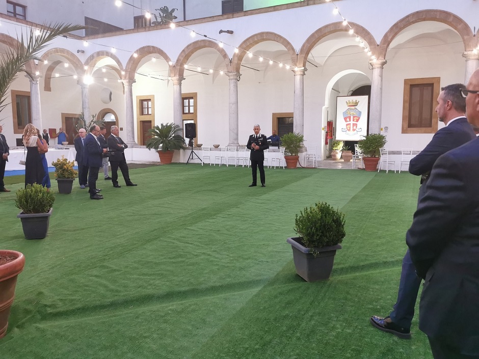 Generale De Liso nuovo comandante della Legione Veneto, ieri il saluto ...