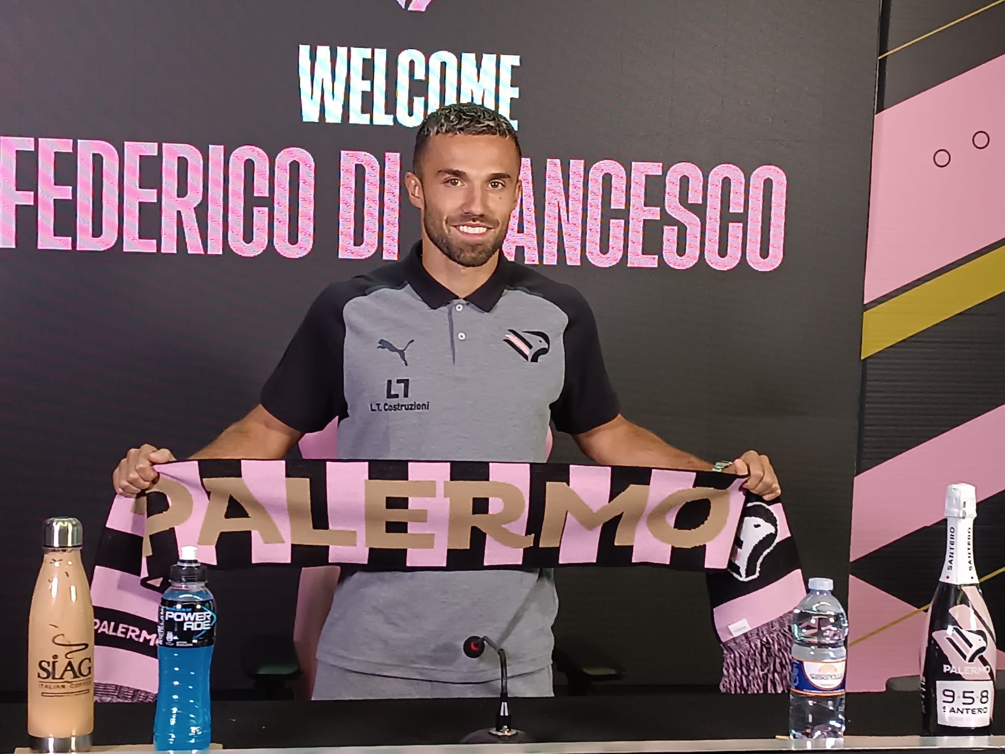 Di Francesco si presenta al Palermo, "Le ambizioni dei rosa mi hanno ...