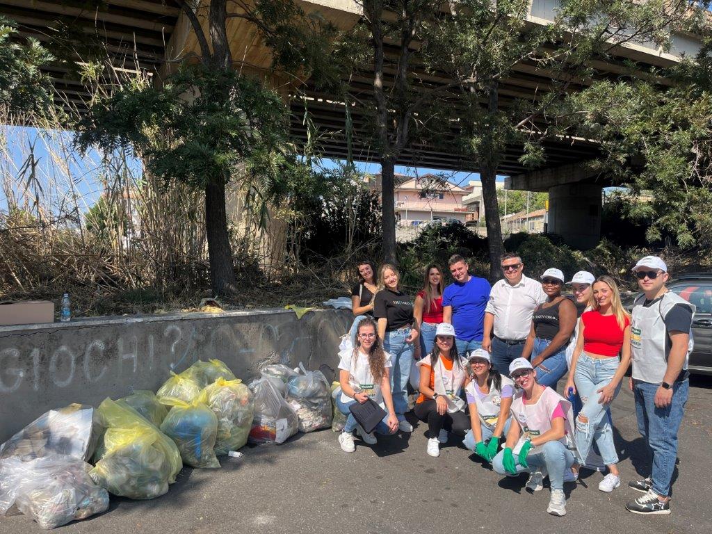 Sono oltre 1.020 i kg di rifiuti raccolti nella provincia di Catania in ...