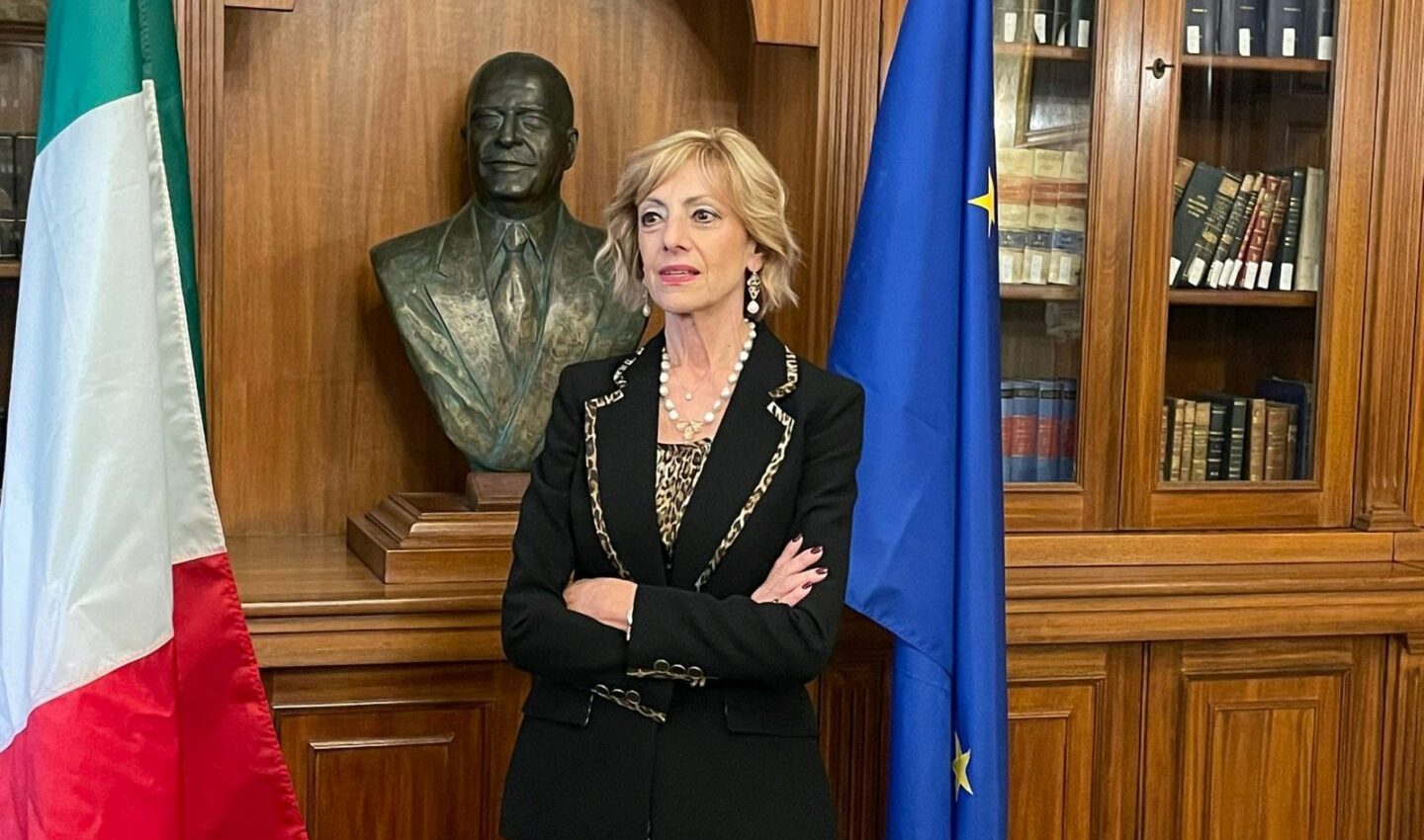 Il prefetto di Palermo Maria Teresa Cucinotta va in pensione, "Formarsi ...