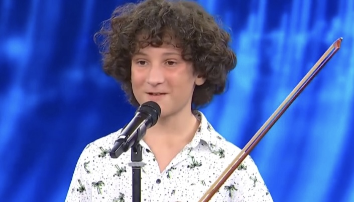 Chi è Samuele Palumbo, il violinista siciliano dodicenne in finale a ...