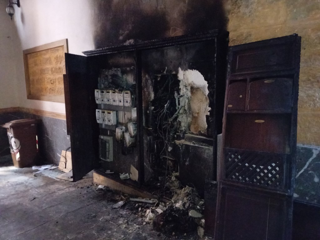 Paura in centro storico, fiamme a Palazzo Nuccio (VIDEO) - BlogSicilia ...