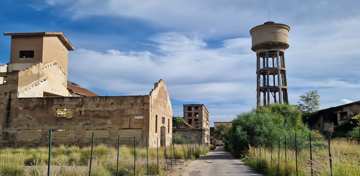 Bando internazionale per cambiare volto all'ex Chimica Arenella, il ...