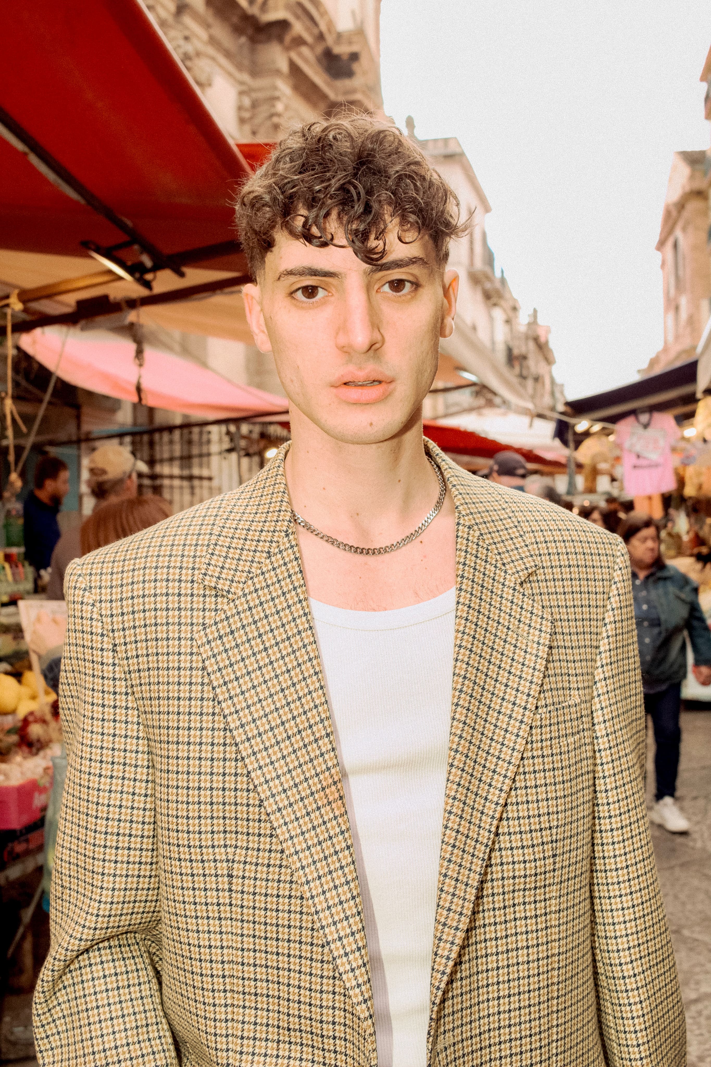 Kid Gamma pronto a condividere lo stesso palco di Angelina Mango, ma ...