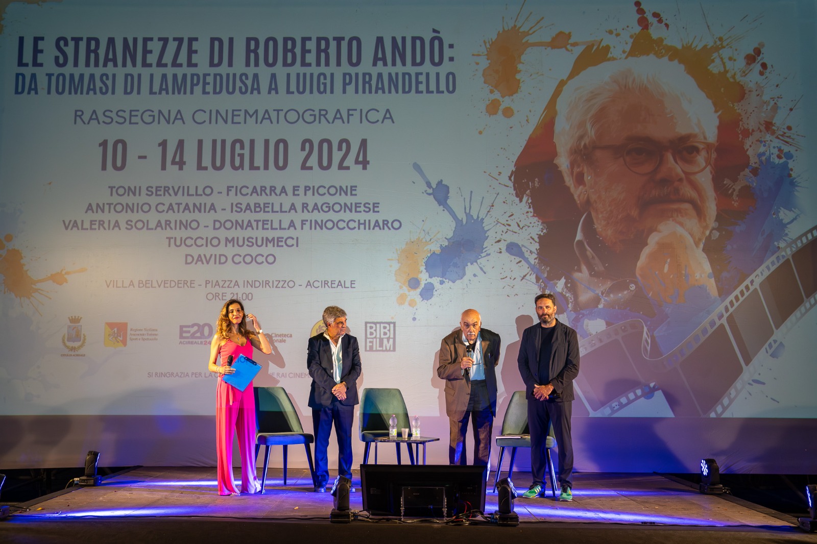 Acireale, con Antonio Catania si è aperta ieri la rassegna ...