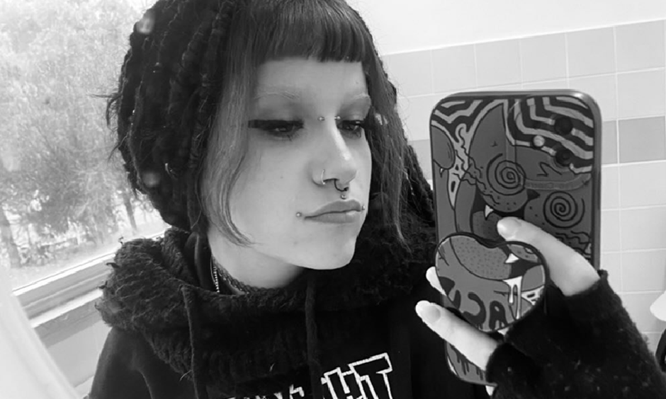 I sogni spezzati a 19 anni e l'addio di Batignano, lacrime per Aurora ...