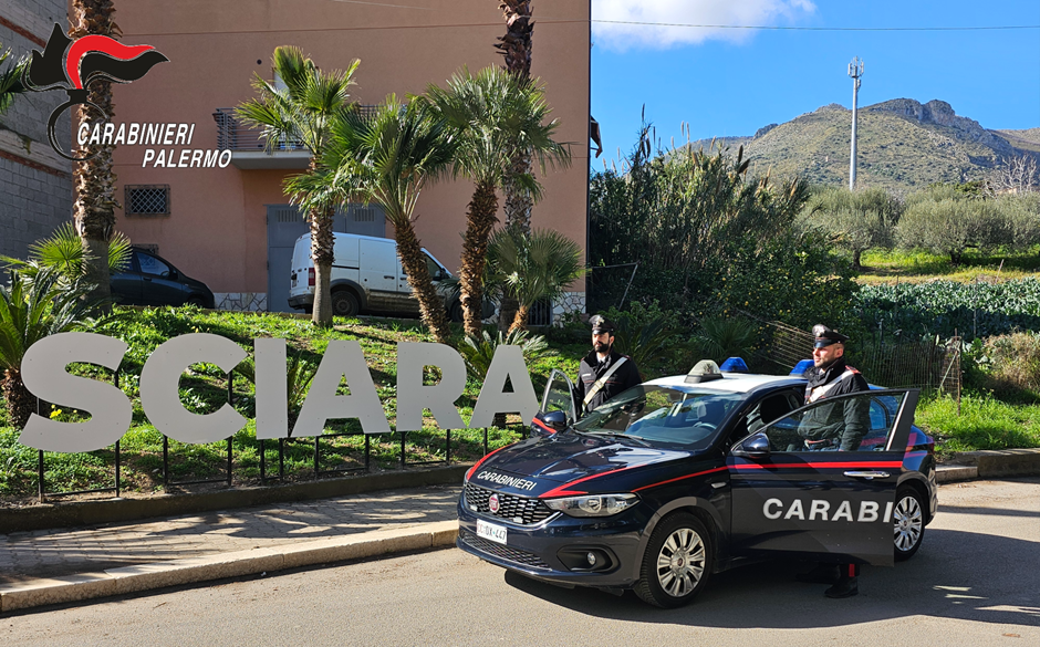 La vicina di casa a Sciara di 80 anni sventa la truffa del finto carabiniere - BlogSicilia ...