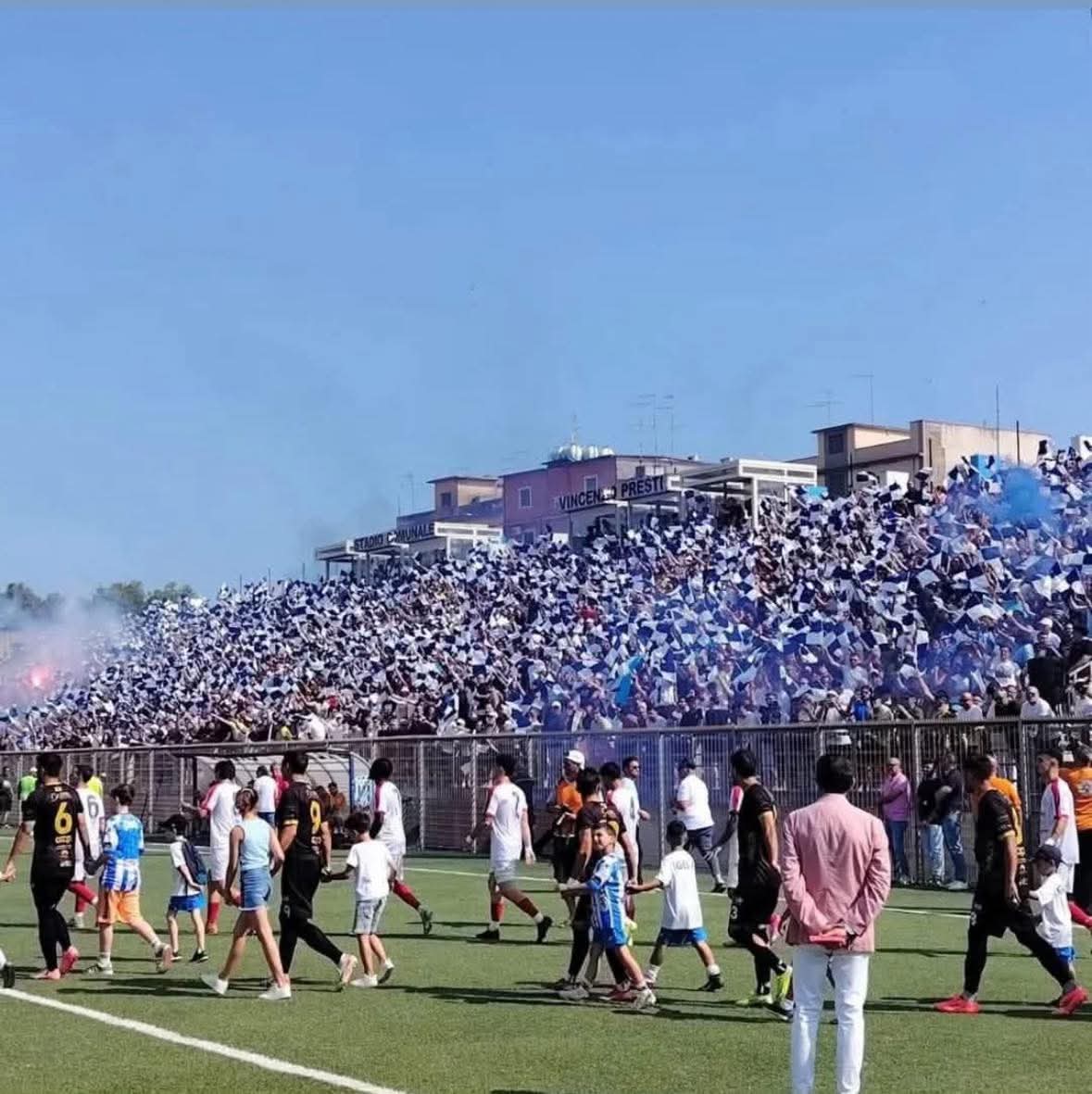 Il Gela Calcio punta alla serie B - BlogSicilia - Ultime notizie dalla ...