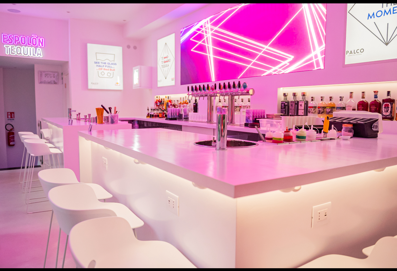 Eventi, il 3 luglio dj set da “Palco” con Ornella P. Sabato 5 cena ...