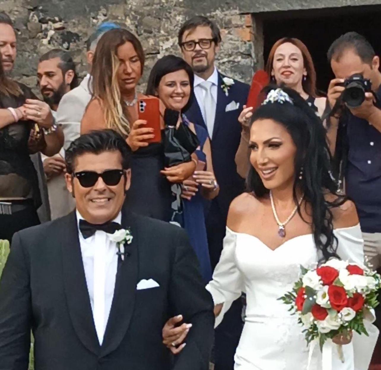 Matrimonio a suon di rock'n'roll per Renny Zapato e la sua Deborah ...
