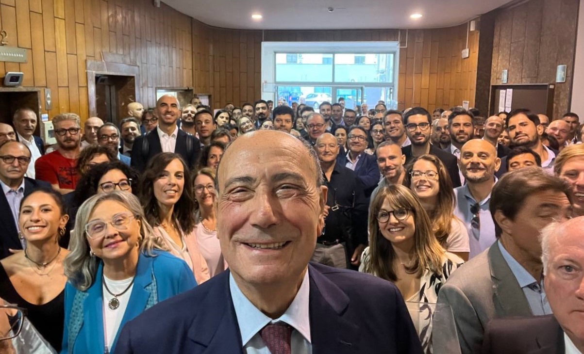 Firmato il rinnovo del contratto dei regionali, Schifani ...