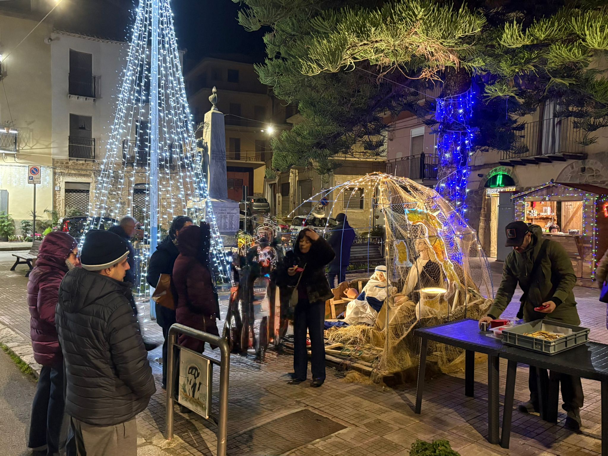 Festività natalizie a Tusa e Castel di Tusa: alberi e cooking show ...