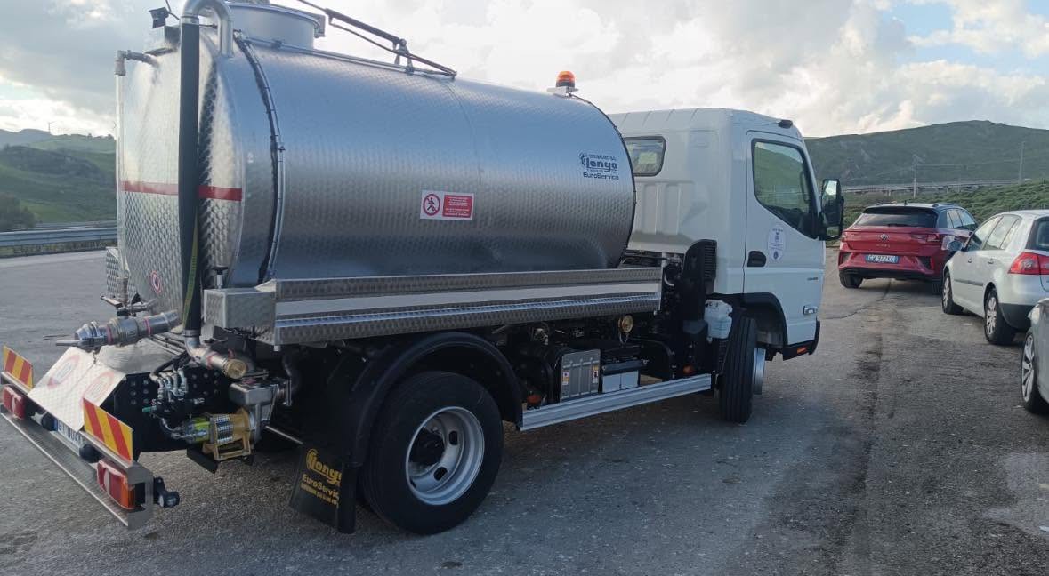 Crisi idrica a Gangi: i pozzi fermi da due anni e le autobotti comunali ...