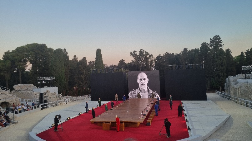 I Persiani al Teatro Greco, Eschilo in divise militari: tra situation ...